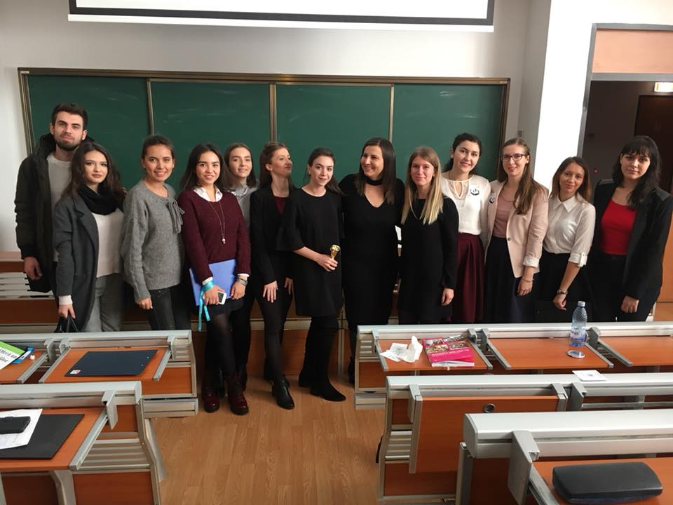 Intelligent Communication: a first professional experience for students ...